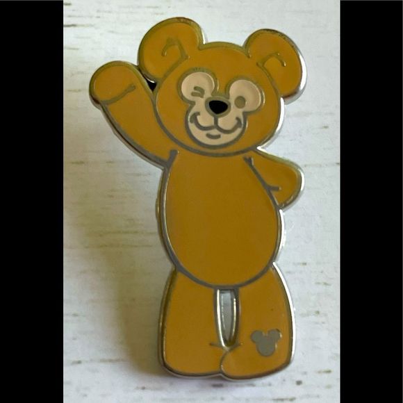 Disney | Accessories | Disney Duffy Wink Wave Pin 208 Hidden Mickey Pin ...